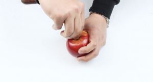 Make an Apple Pipe In 3 Easy Steps - Marijuana Science